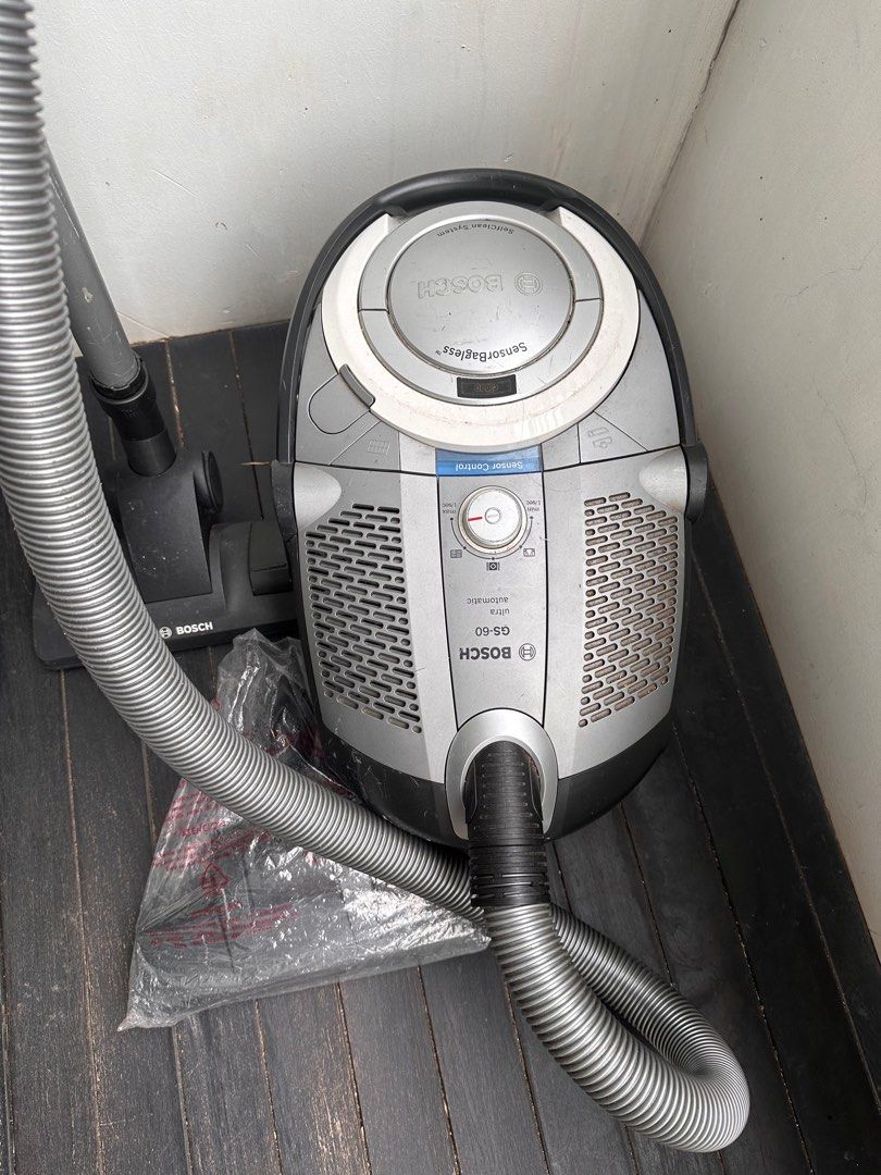 Bosch GS 60 vacuum cleaner. Heavy Duty, TV & Home Appliances, Vacuum ...