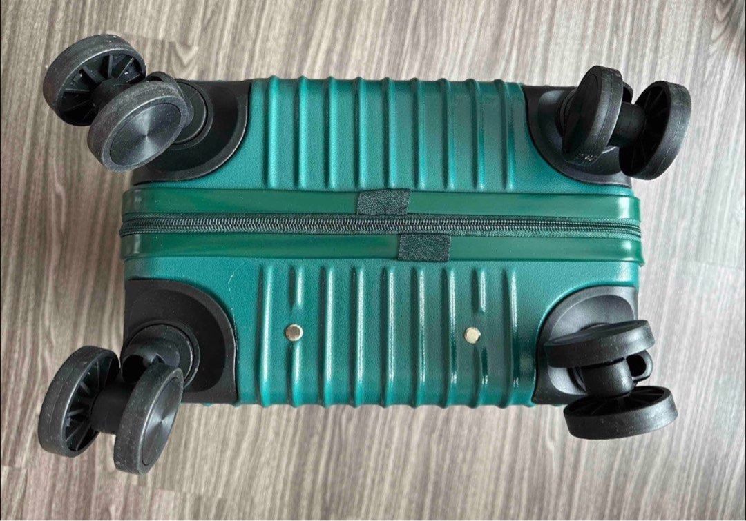 Cabin luggage 20 inch, Hobbies & Toys, Travel, Luggage on Carousell