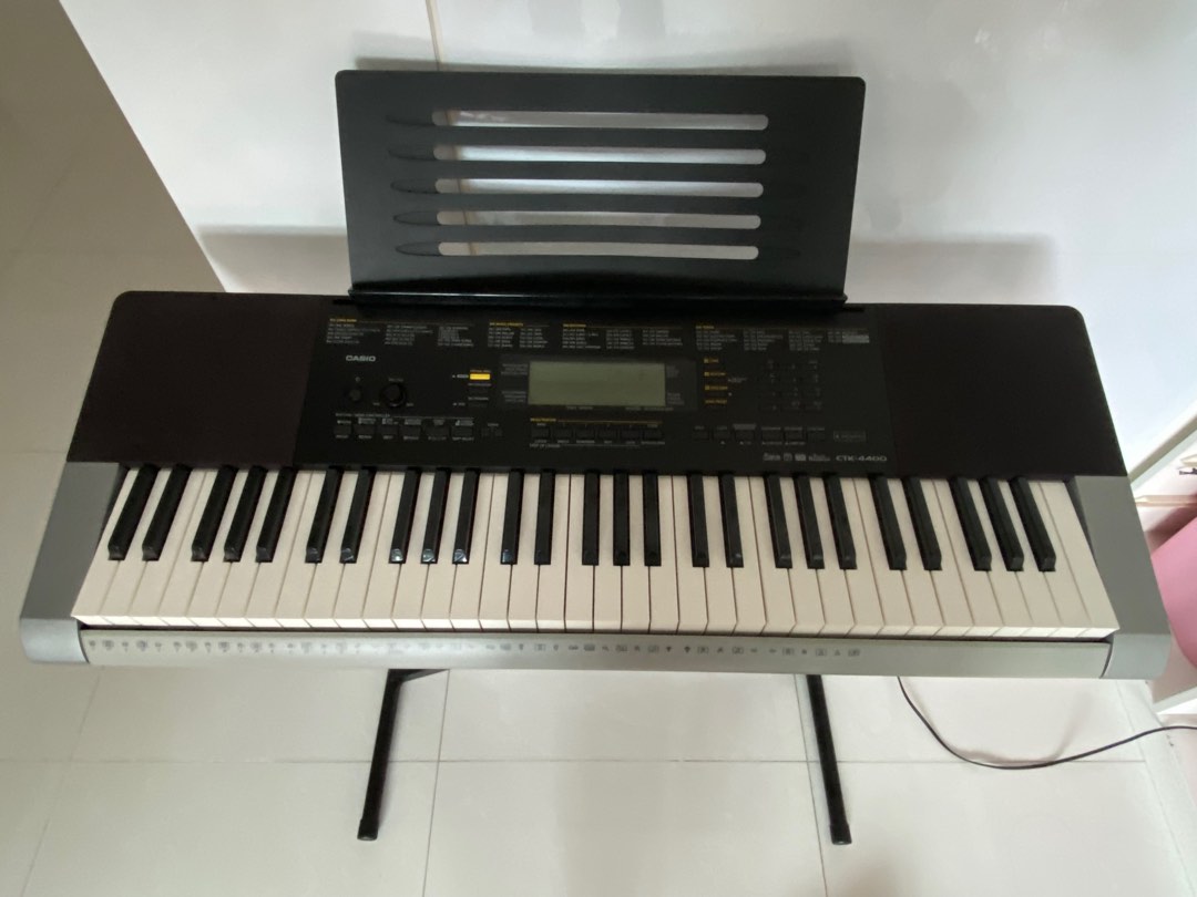 Casio keyboard CTK-4400, Hobbies & Toys, Music & Media, Musical Instruments on Carousell