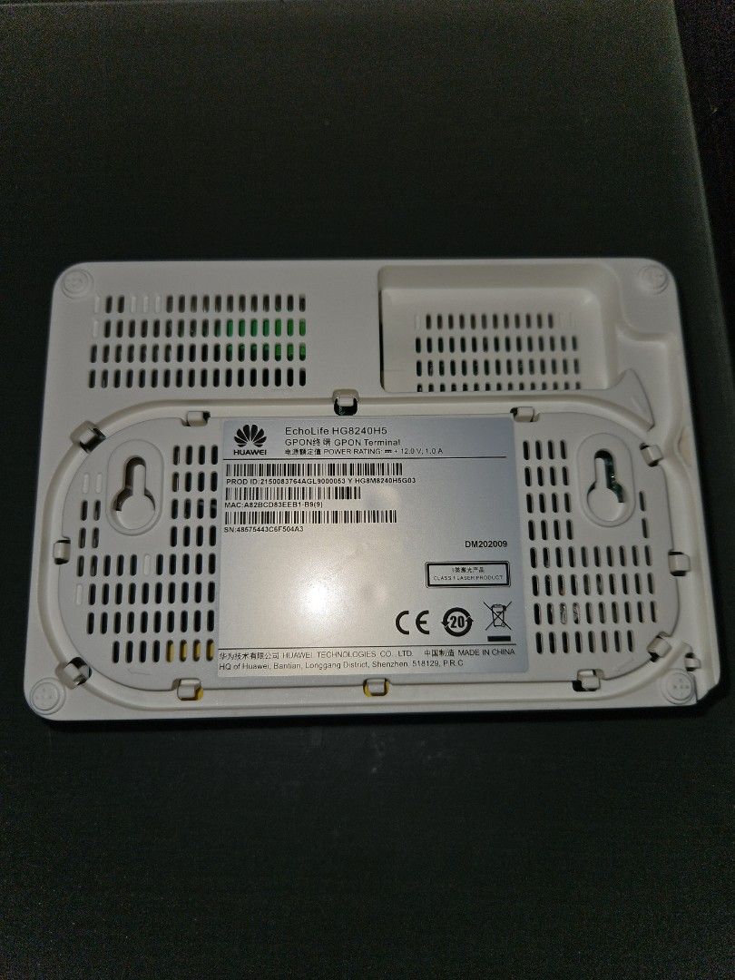 Clearance - Huawei HG8240H5 - Optical Network Terminal Router - No ...