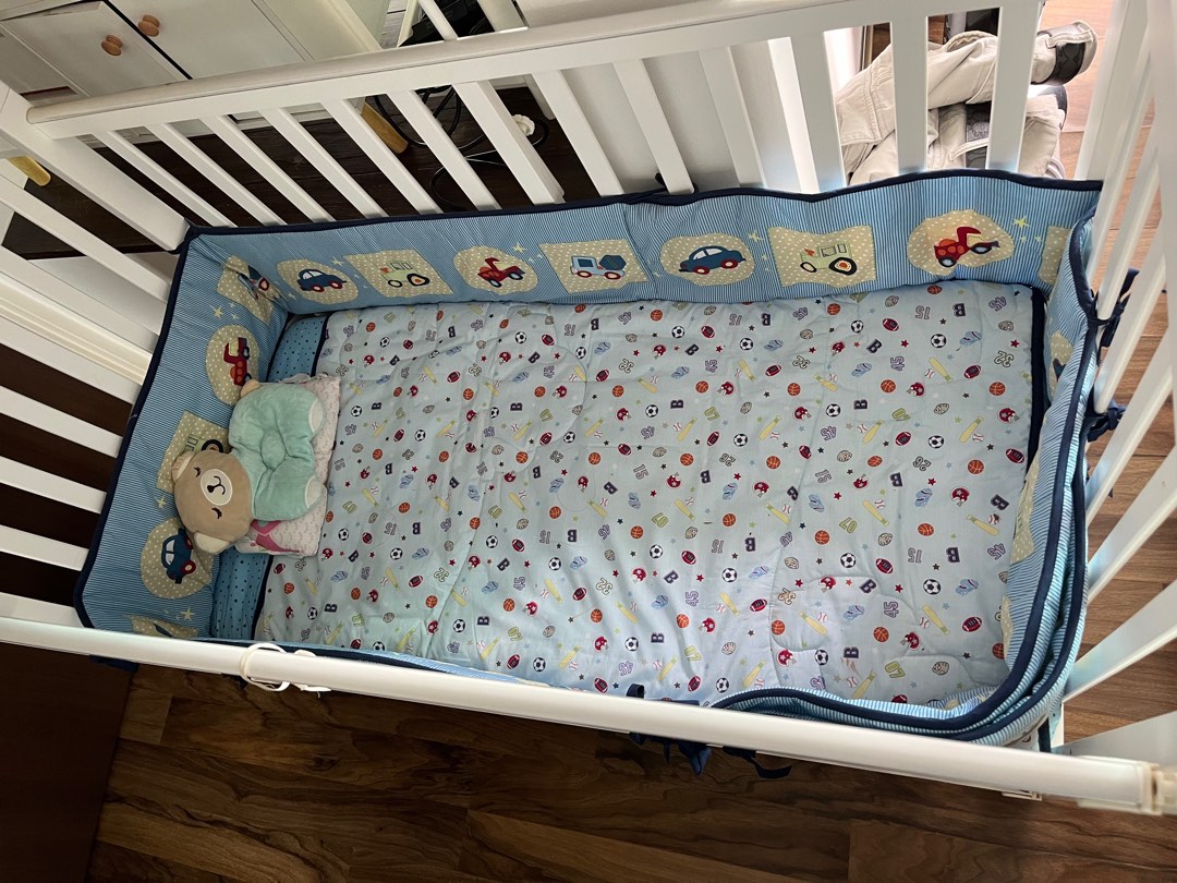 Convertible Baby Cot, Babies & Kids, Baby Nursery & Kids Furniture ...