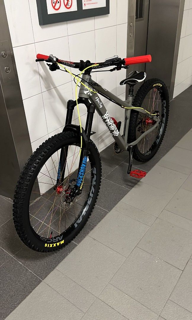 Da Bomb Mountain Bike, Sports Equipment, Bicycles & Parts, Bicycles on ...