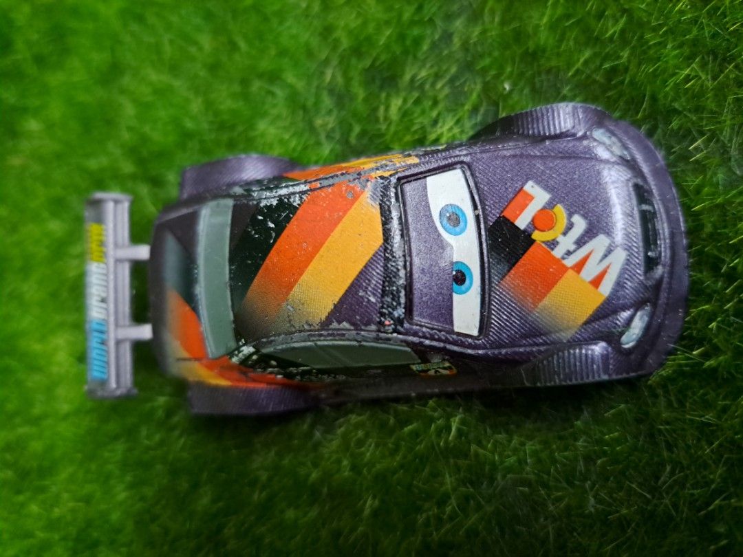 Disney Pixar Cars 2 Mattel PIT RACE-OFF Max Schnell WGP, Max Schnell #7 ...