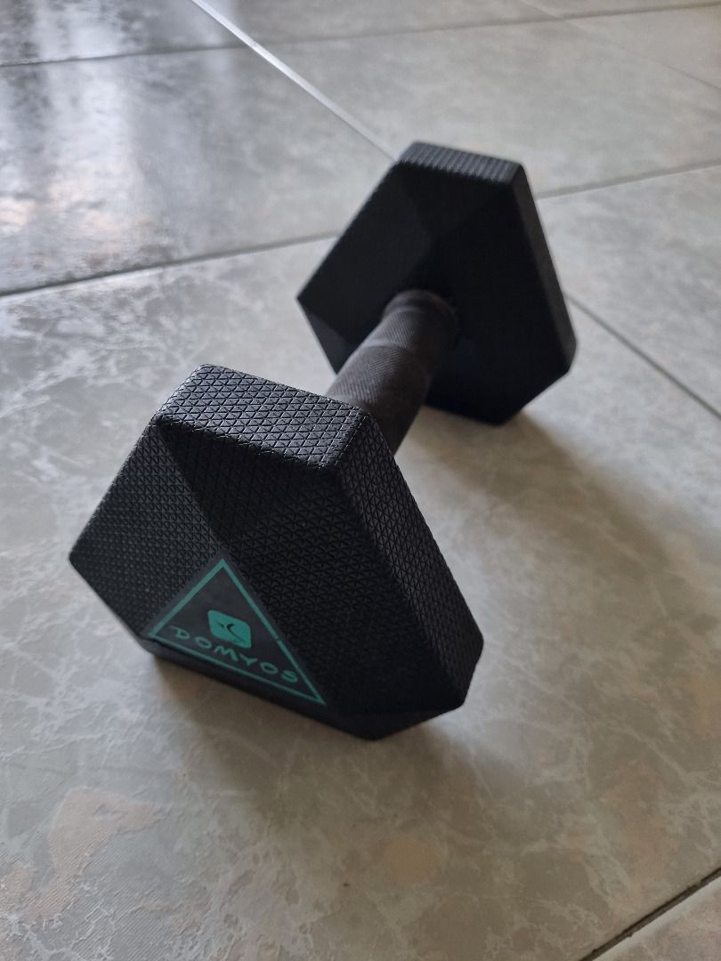 Domyos (Decathlon) 5 kg hex dumbbell (1 piece, not a pair) ($5 only ...
