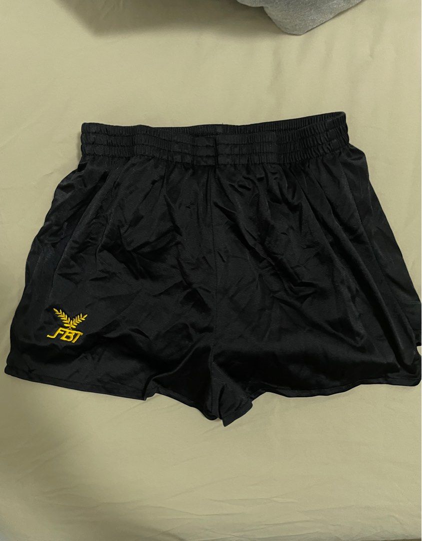 FBT Shorts, Women's Fashion, Bottoms, Shorts on Carousell