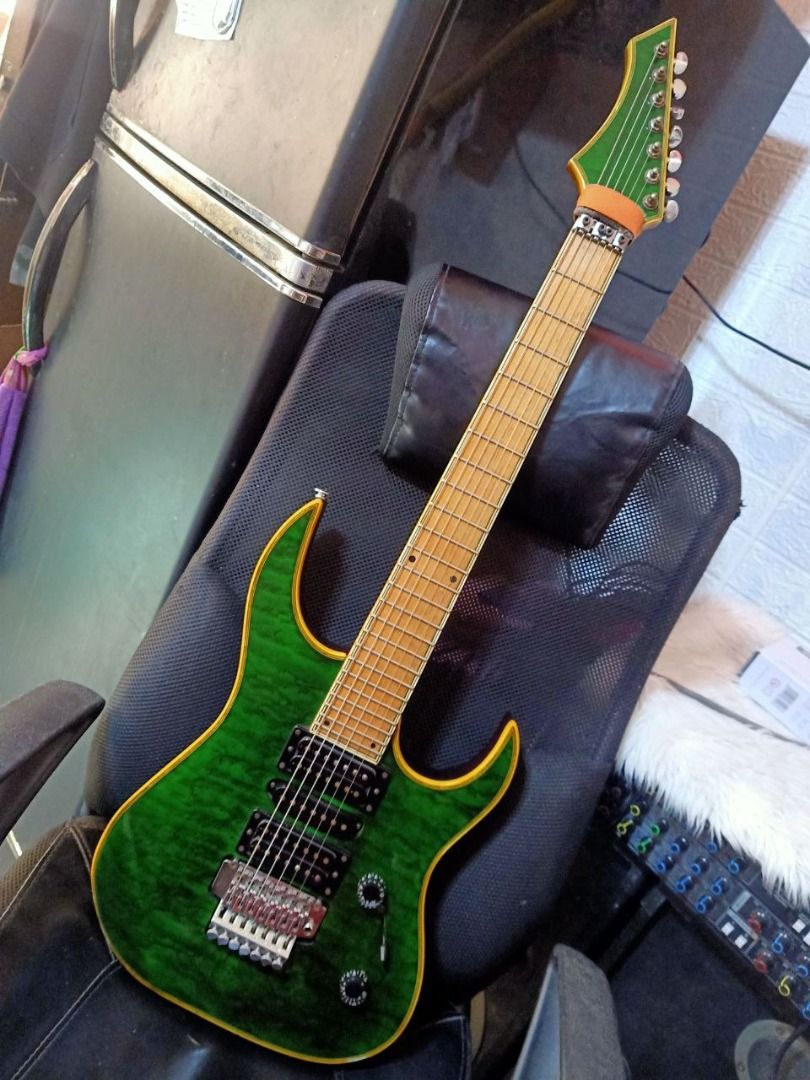 FV Stevens 7sting Guitar with Gig Bag, Hobbies & Toys, Music & Media ...