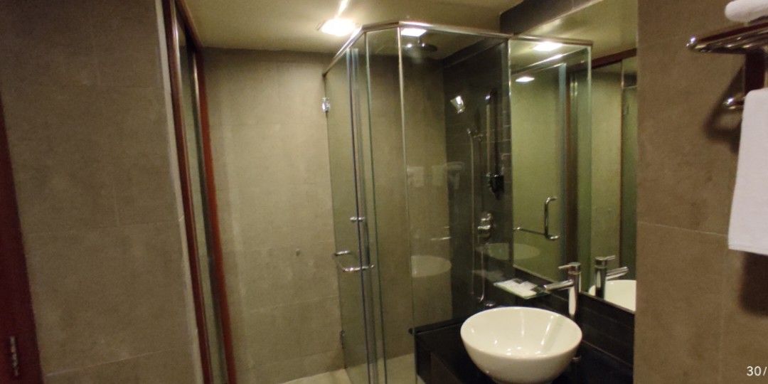 Genting Highlands, Malaysia - Resorts Hotel Deluxe Room / First World ...