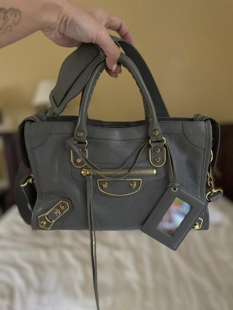 Good condition balenciaga small edge Griss acier stamp Z ( 2018 ) GHW comes with db , booklet ...