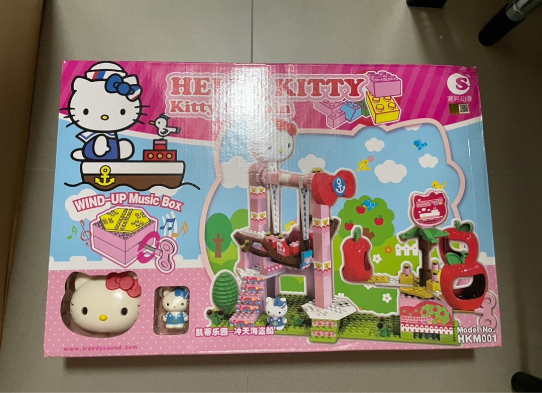 Hello kitty building amusement park toy, Hobbies & Toys, Toys & Games ...