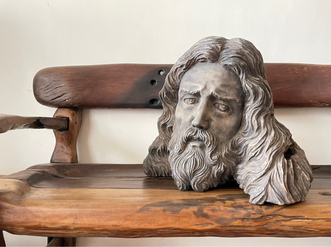 Hesu Kristo wood by master carver Pio Fadul, Hobbies & Toys ...