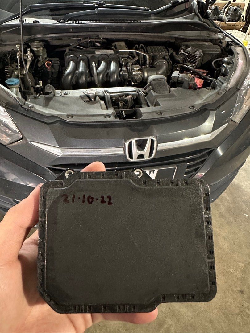 Honda hrv abs module repair & 1 year warranty , Car Accessories, Car ...