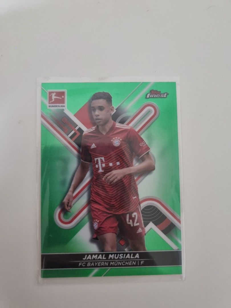 Jamal Musiala Bayern Munich /99 Topps Finest, Hobbies & Toys, Toys ...