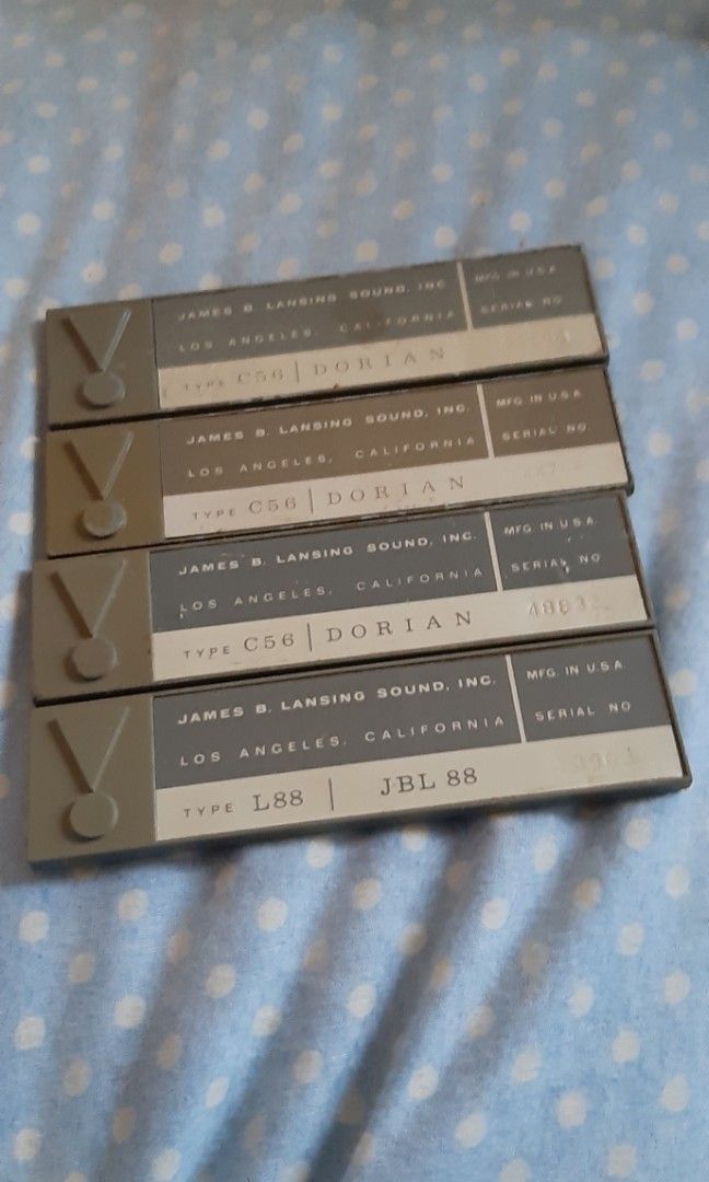 Jbl label solit alloy material, Hobbies & Toys, Music & Media, Music ...