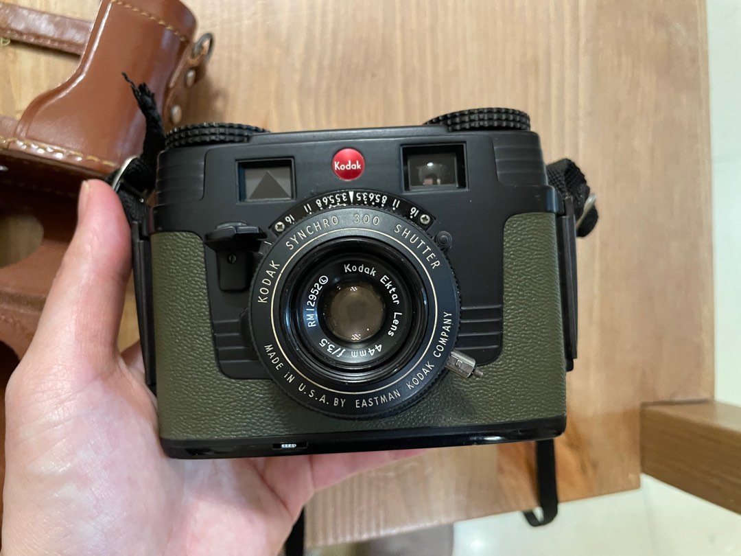 Kodak Signet 35 Signal Corps Model KE-7 (I) Green Military Camera - US ...