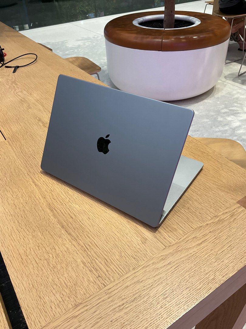MacBook Pro 16-inch M1 Max 64 GB RAM + 512GB SSD + AppleCare 2021 ...