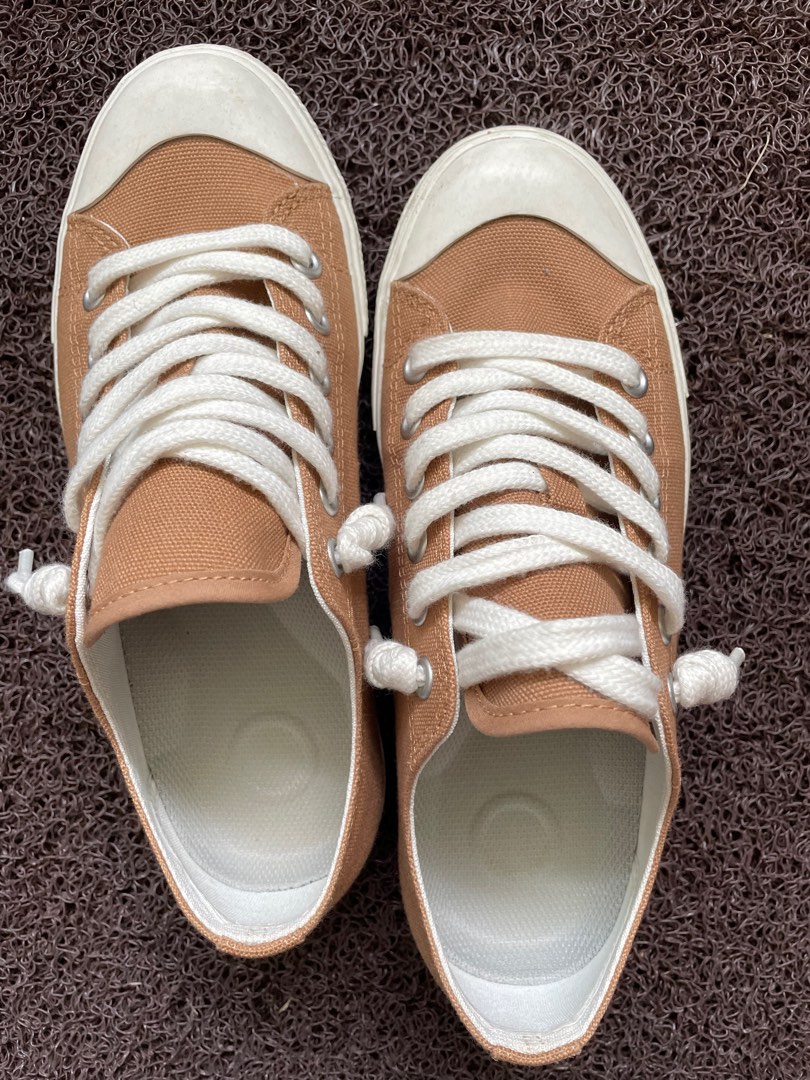 Muji shoes - EU36 (authentic), Women's Fashion, Footwear, Flats on ...