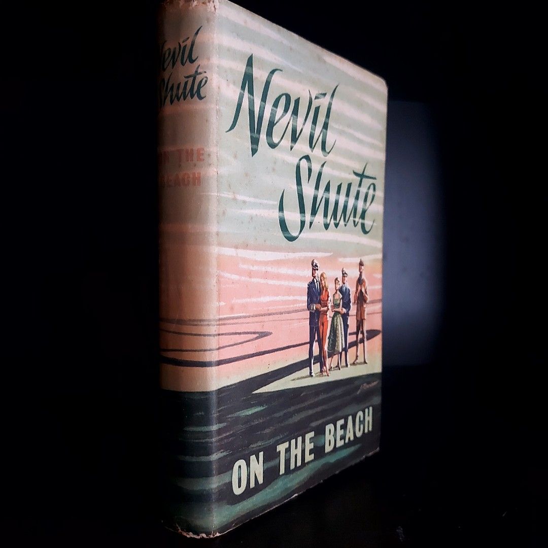 On the Beach - Nevil Shute 《在沙灘上》｜《世界就是這樣結束的》｜經典末日文學, 興趣及遊戲, 書本 & 文具 ...
