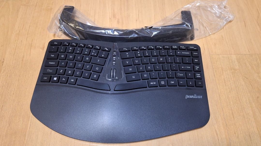 Perixx PERIDUO-606 Wireless Mini Ergonomic Keyboard with Portable ...