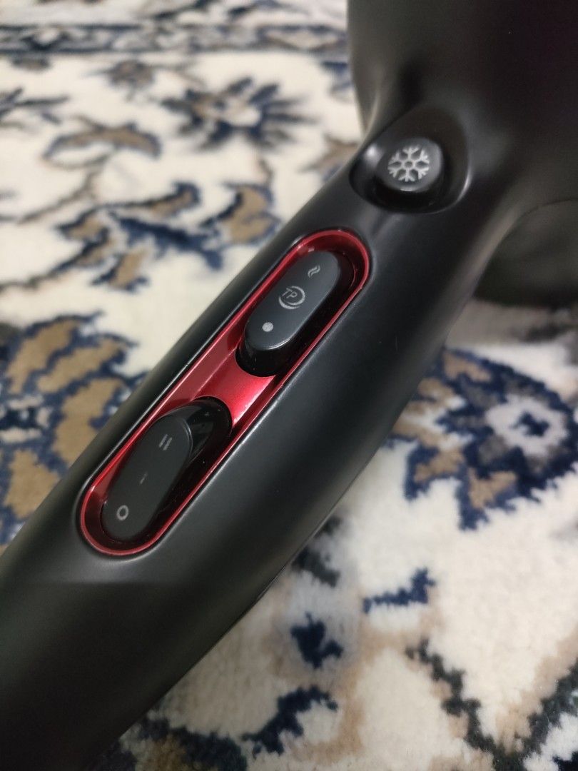 Philips Pro Ionic Hair Dryer, Beauty & Personal Care, Hair on Carousell