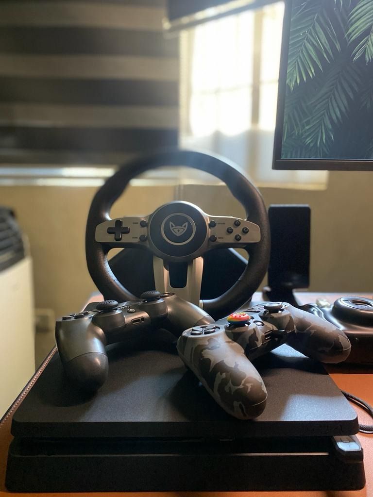 PS4 500gb WITH STEERING WHEEL, Video Gaming, Video Game Consoles ...