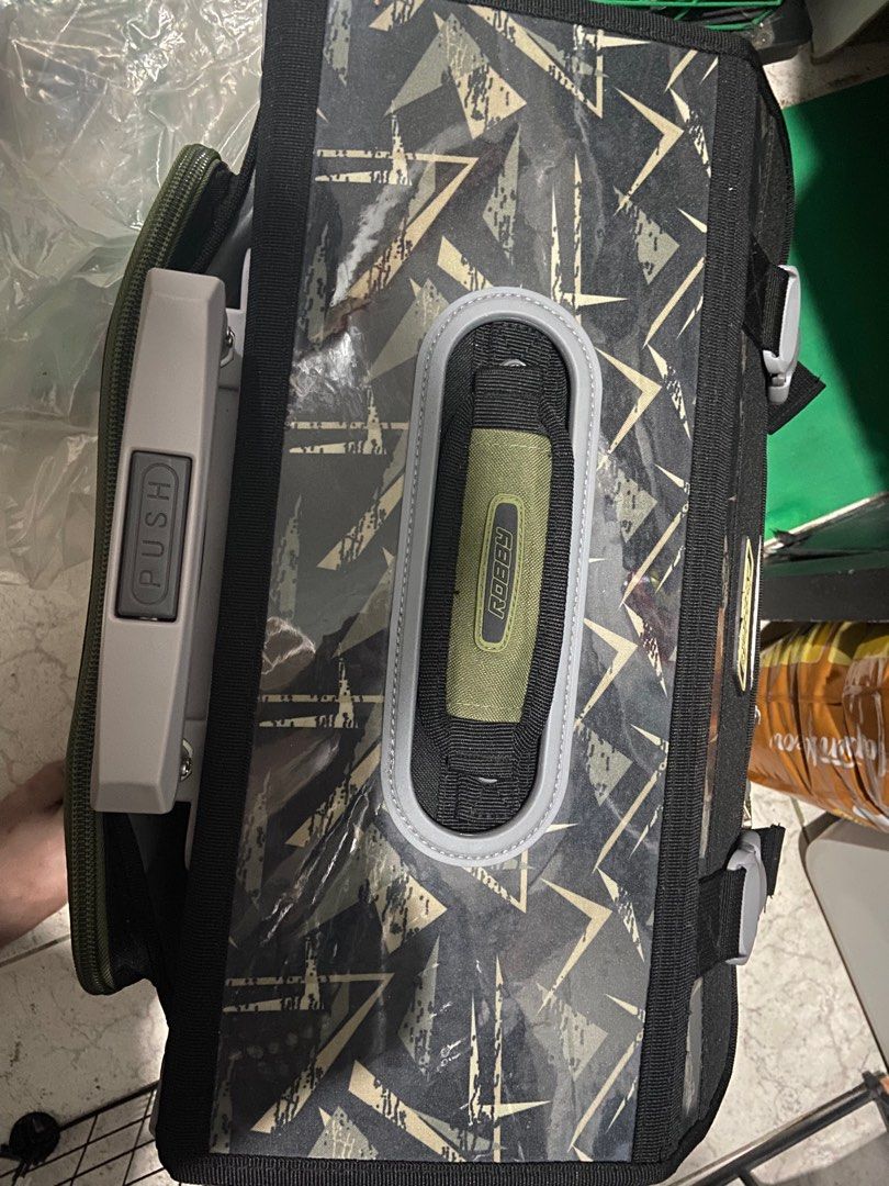 ROBBY RABBIT TROLLEY, Hobbies & Toys, Stationary & Craft, Stationery ...