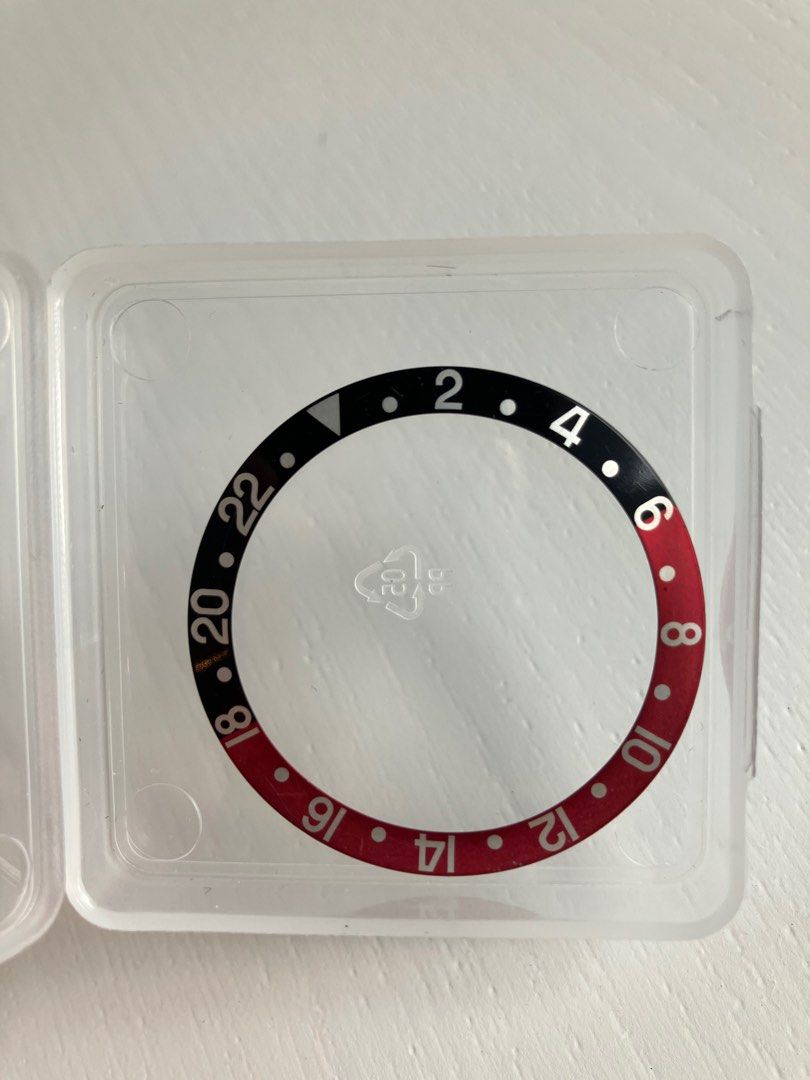 Rolex gmt master ii coke bezel insert 勞力士 可樂 圈片, 名牌, 手錶 - Carousell