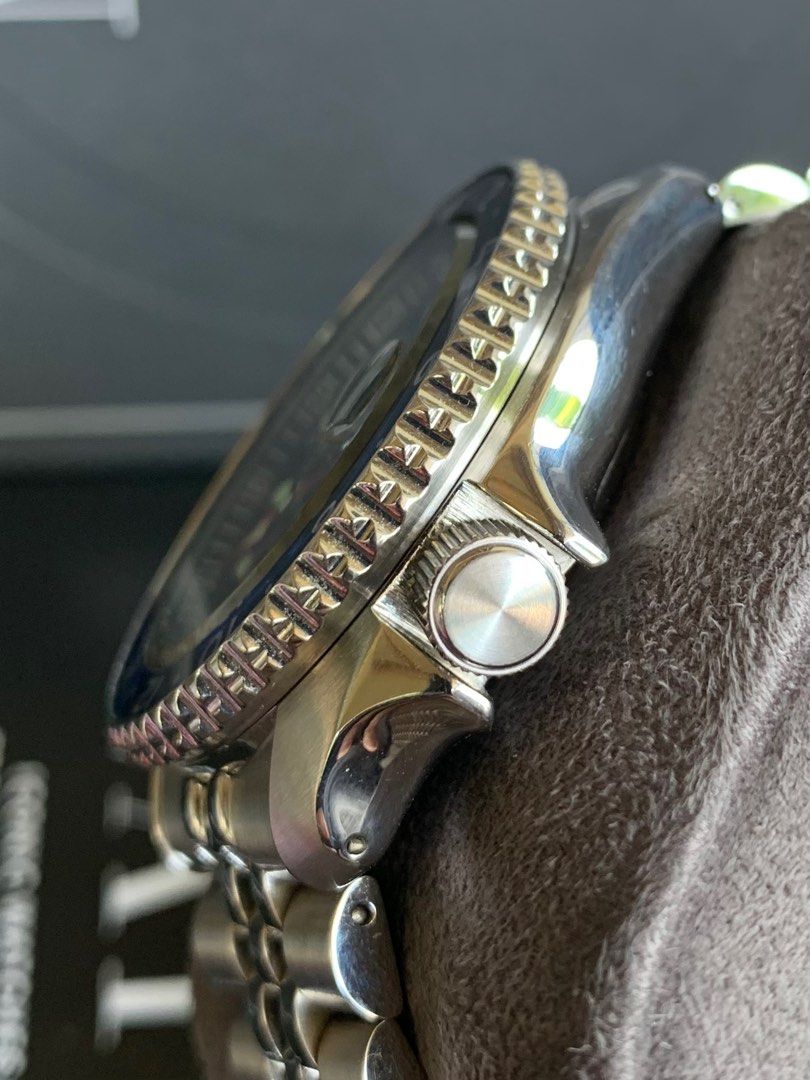 Seiko SSK003K Batman GMT on Carousell