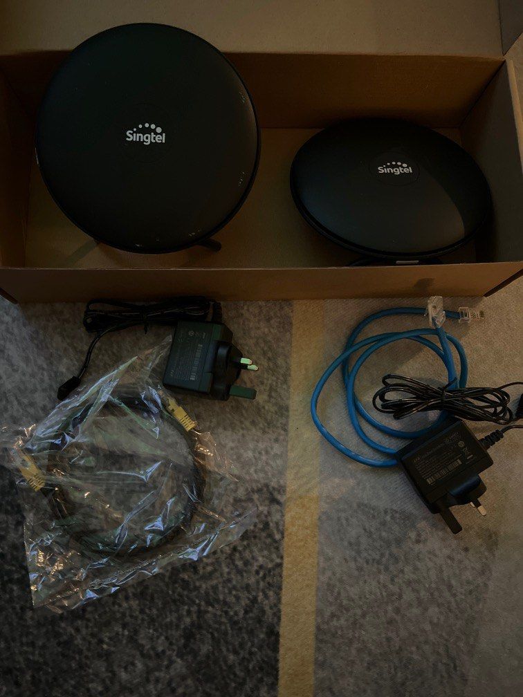 SingTel Wi-Fi 5 mesh extender, Computers & Tech, Parts & Accessories ...