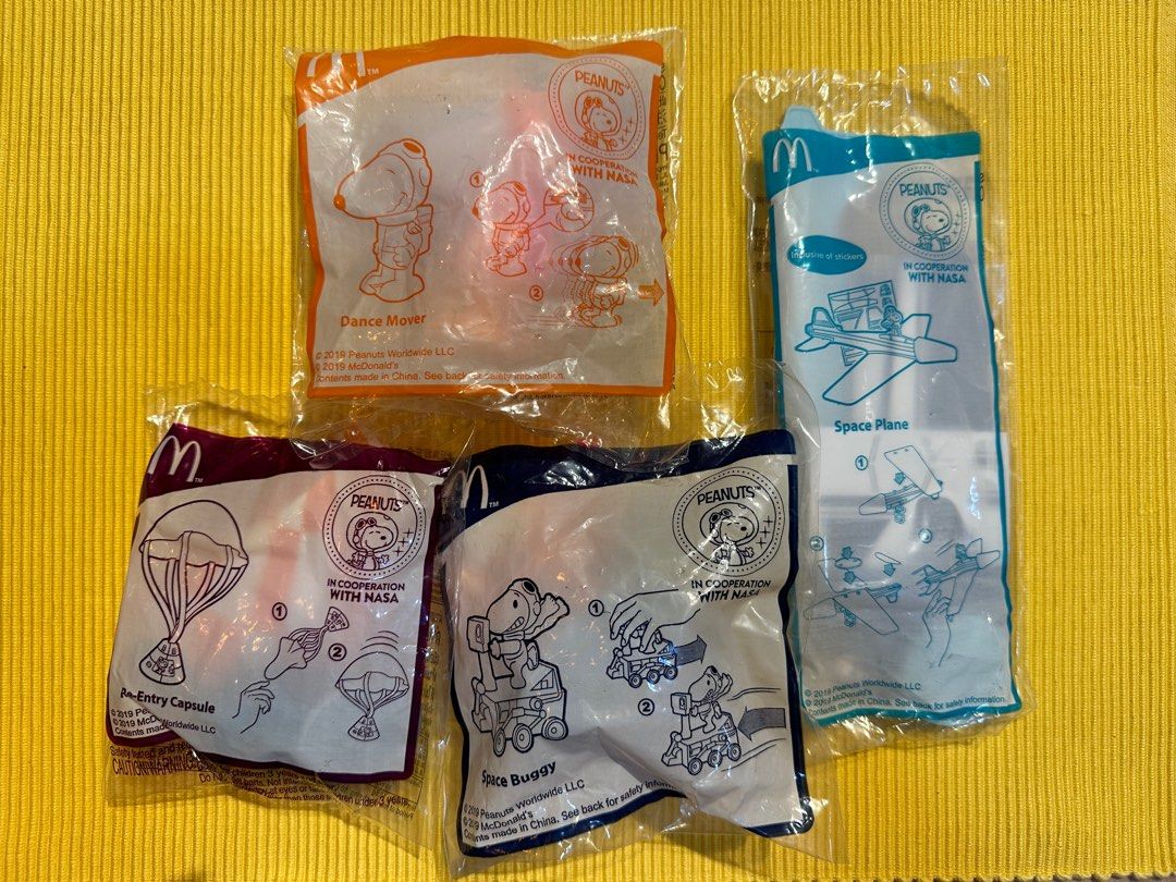 Snoopy Nasa Collection, Hobbies & Toys, Memorabilia & Collectibles, Fan ...