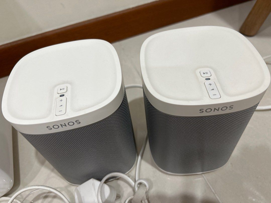 Sonos speaker system, Audio, Soundbars, Speakers & Amplifiers on Carousell