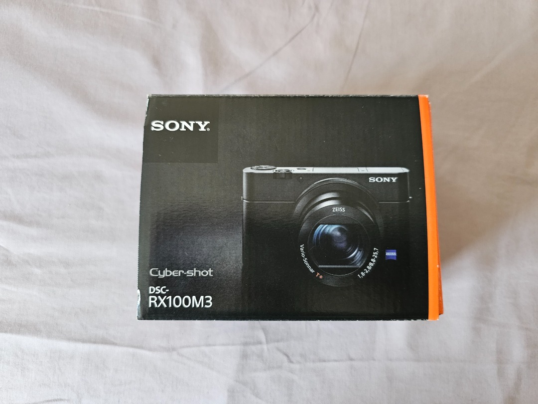 Sony RX100 III, Photography, Cameras on Carousell