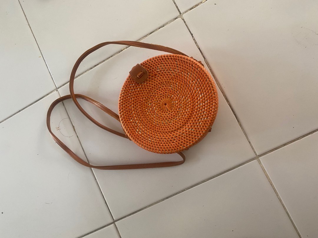 Tas Rotan, Fesyen Wanita, Tas & Dompet di Carousell