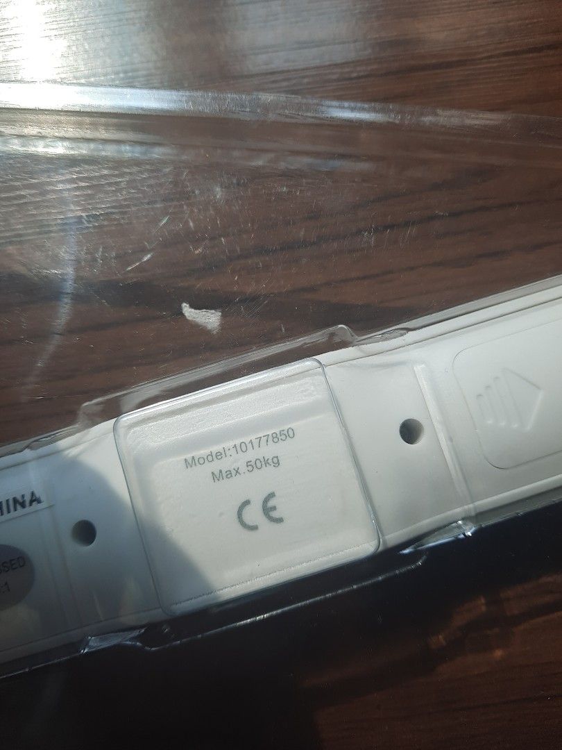 Timbangan koper elektrik, Elektronik, Lainnya di Carousell