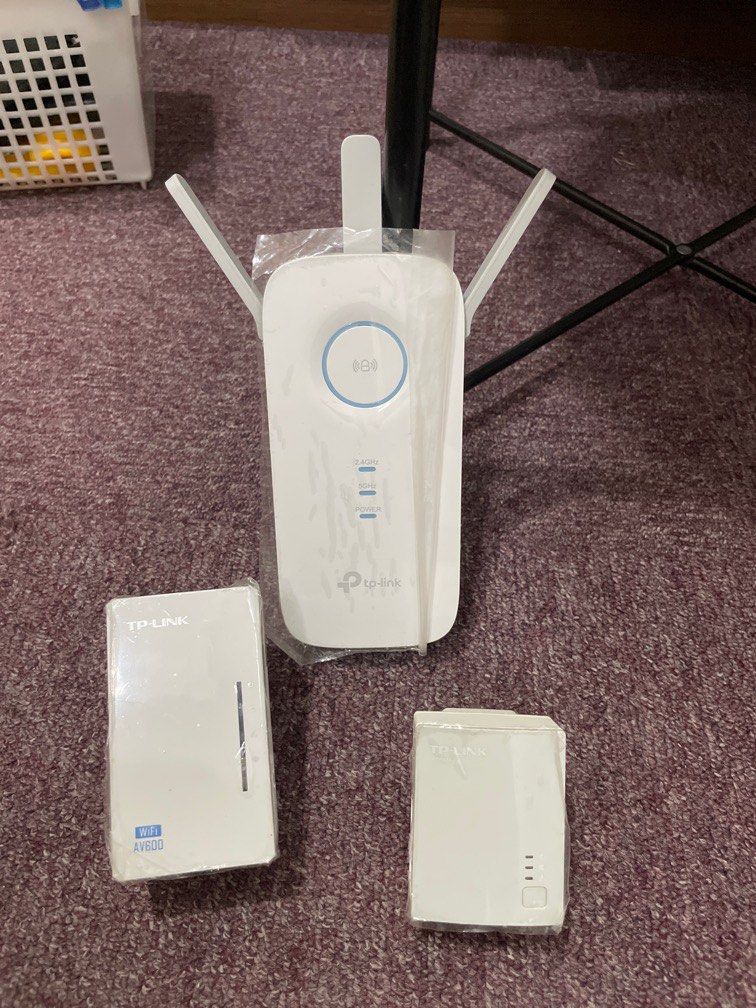 Tp Link Wifi Range Extender Computers And Tech Parts And Accessories Networking On Carousell