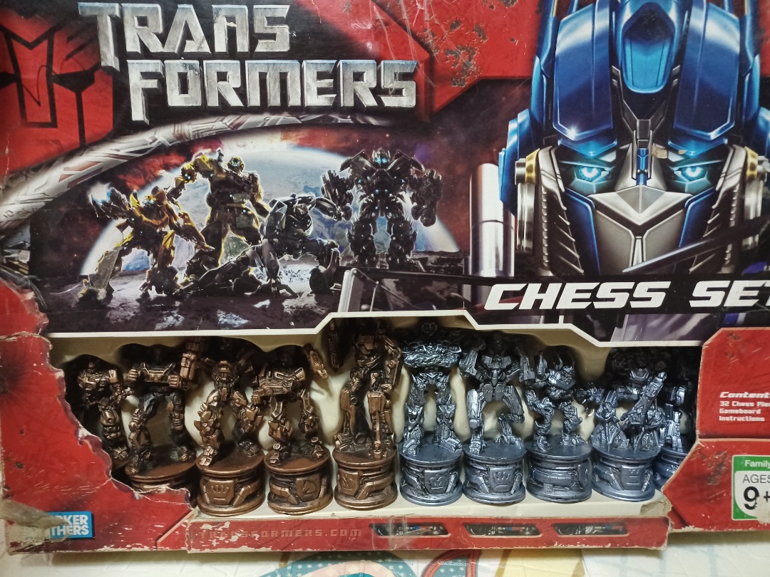 Transformers Chess Set -, Hobbies & Toys, Memorabilia & Collectibles ...