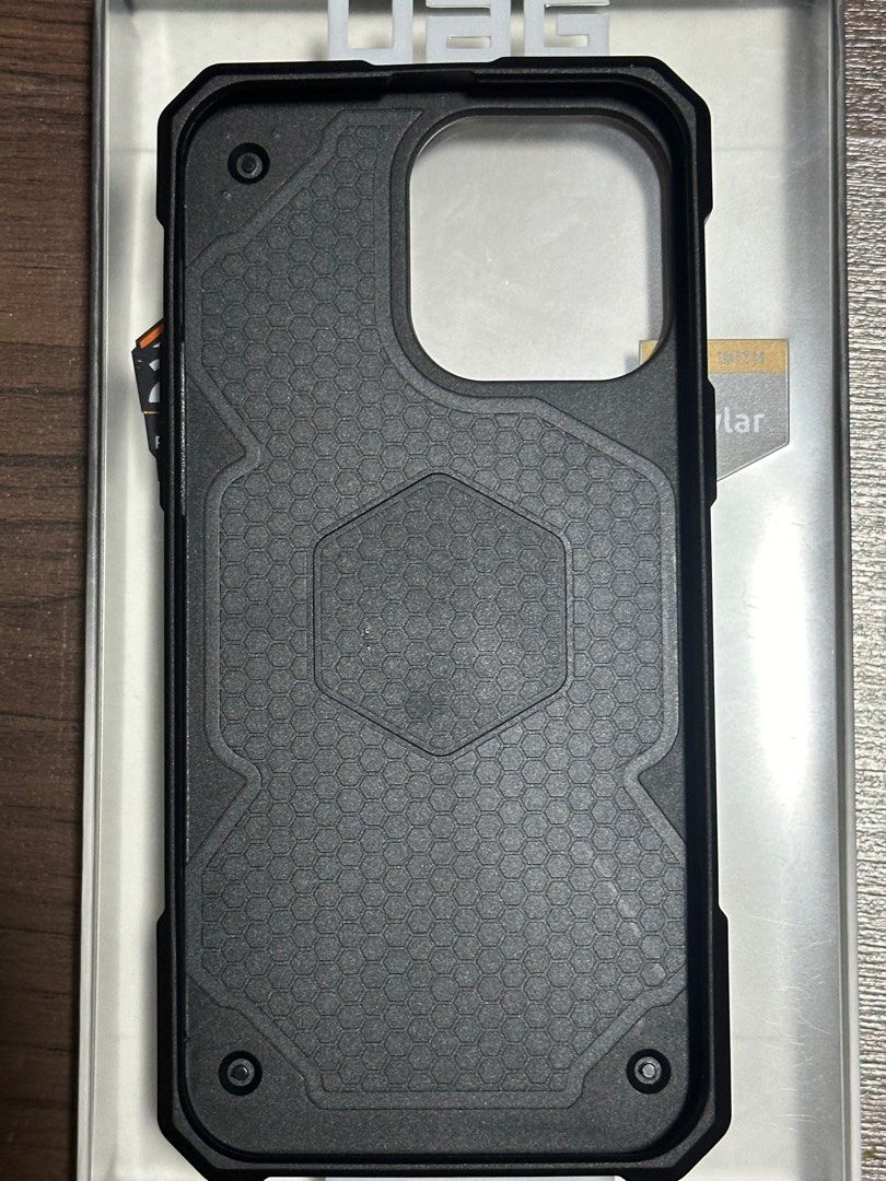 UAG Monarch Pro Series Kevlar iPhone 14 Pro max, Mobile Phones ...
