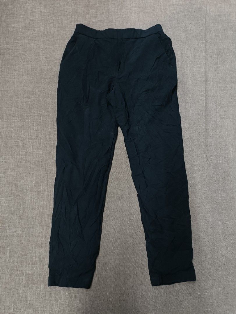 Uniqlo Track Pant, Men's Fashion, Bottoms, Trousers on Carousell