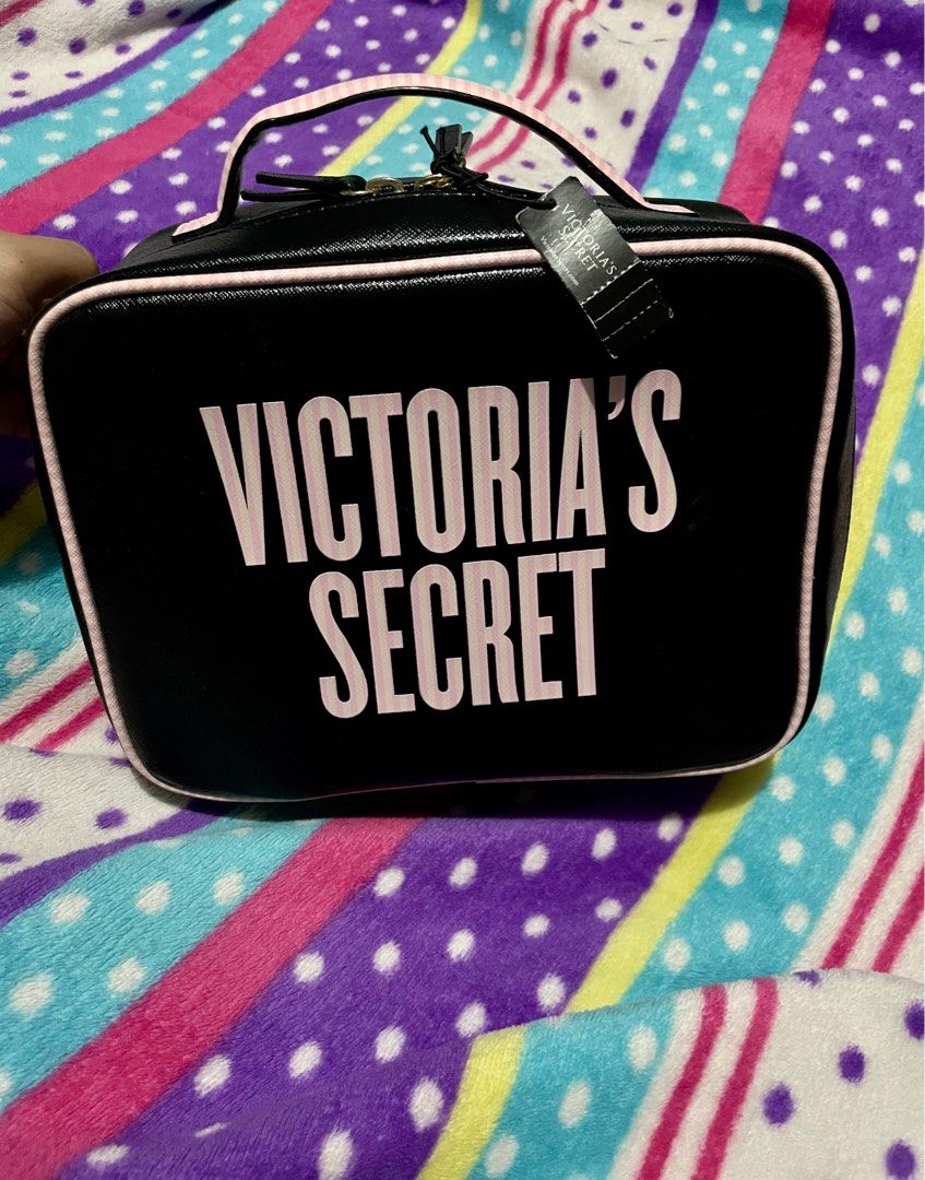 Victoria's Secret medium travel case on Carousell