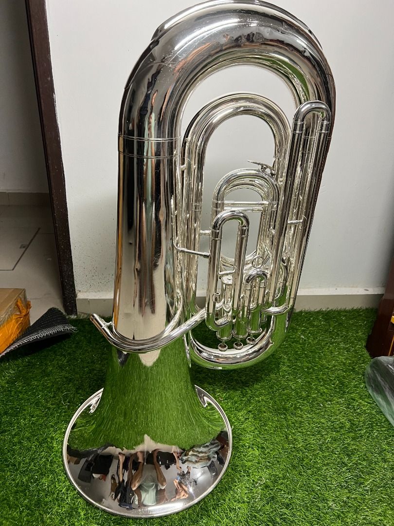 Yamaha YEB-321S Intermediate EEb 4/4 Tuba, Hobbies & Toys, Music ...