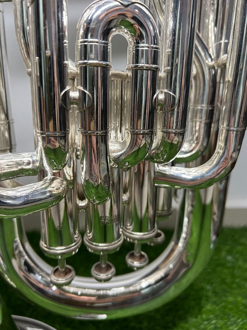 Yamaha YEB-321S Intermediate EEb 4/4 Tuba, Hobbies & Toys, Music ...