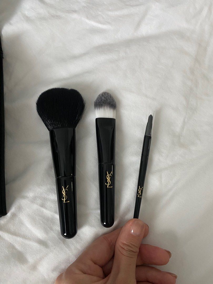 YSL BEAUTE BRUSH KIT, Beauty & Personal Care, Face, Makeup on Carousell