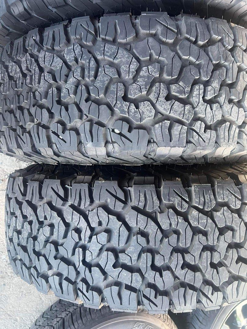 17” Ford Raptor 2023 stock 6Holes pcd 139 used mags with 285-70-r17 BF ...