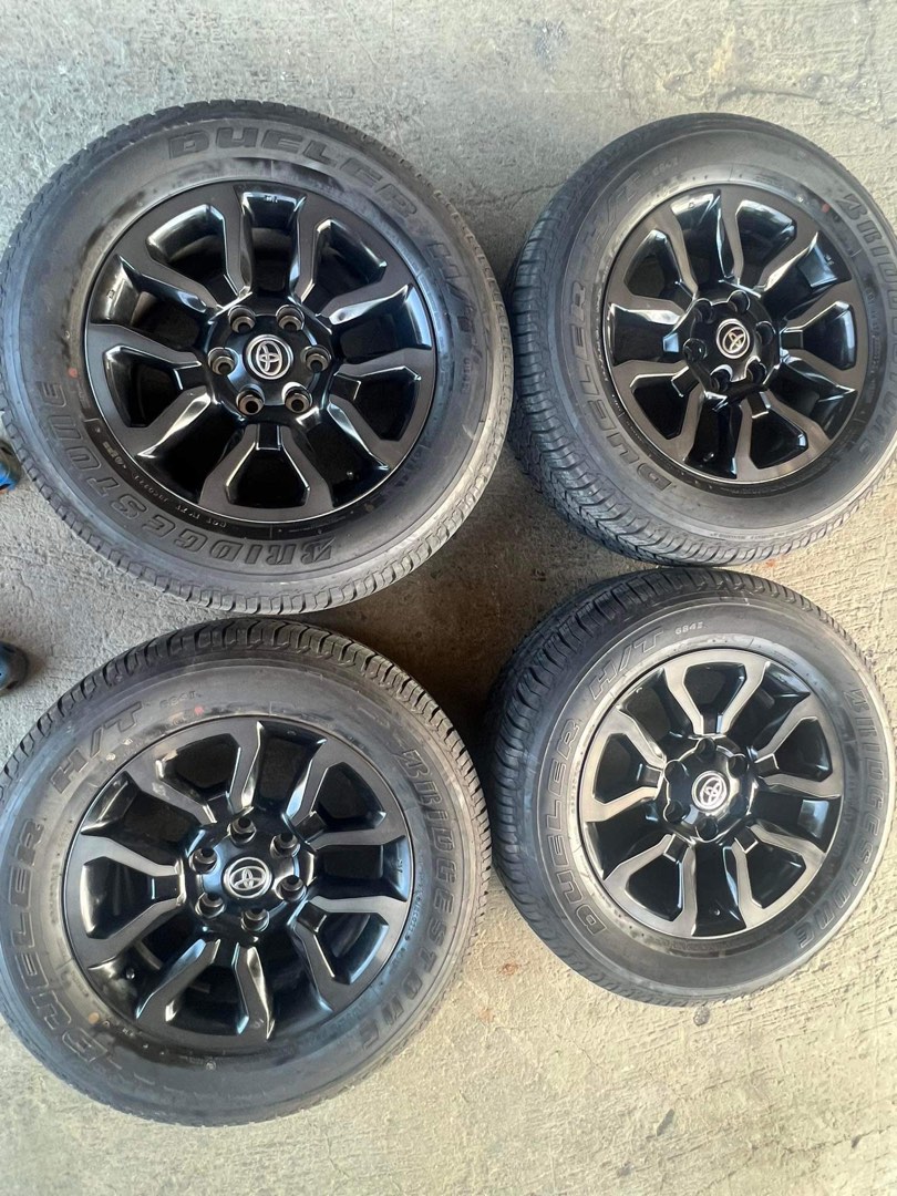 18” Toyota Hilux 2023 mags used 6Holes pcd 139 with 265-60-r18 ...