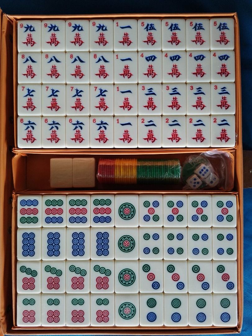 1 SET MAHJONG DICE WITH LEATHER CASE/DICE NG MAHJONG, Sports Equipment ...