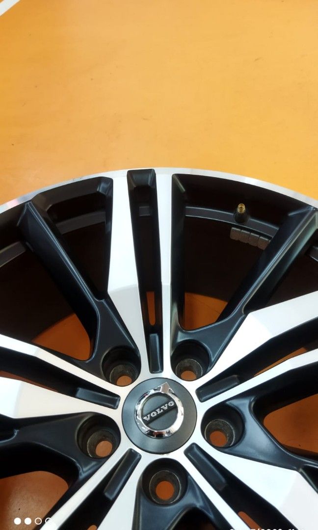 21 inch Volvo Rims . Original. 52, Car Accessories, Tyres & Rims on ...