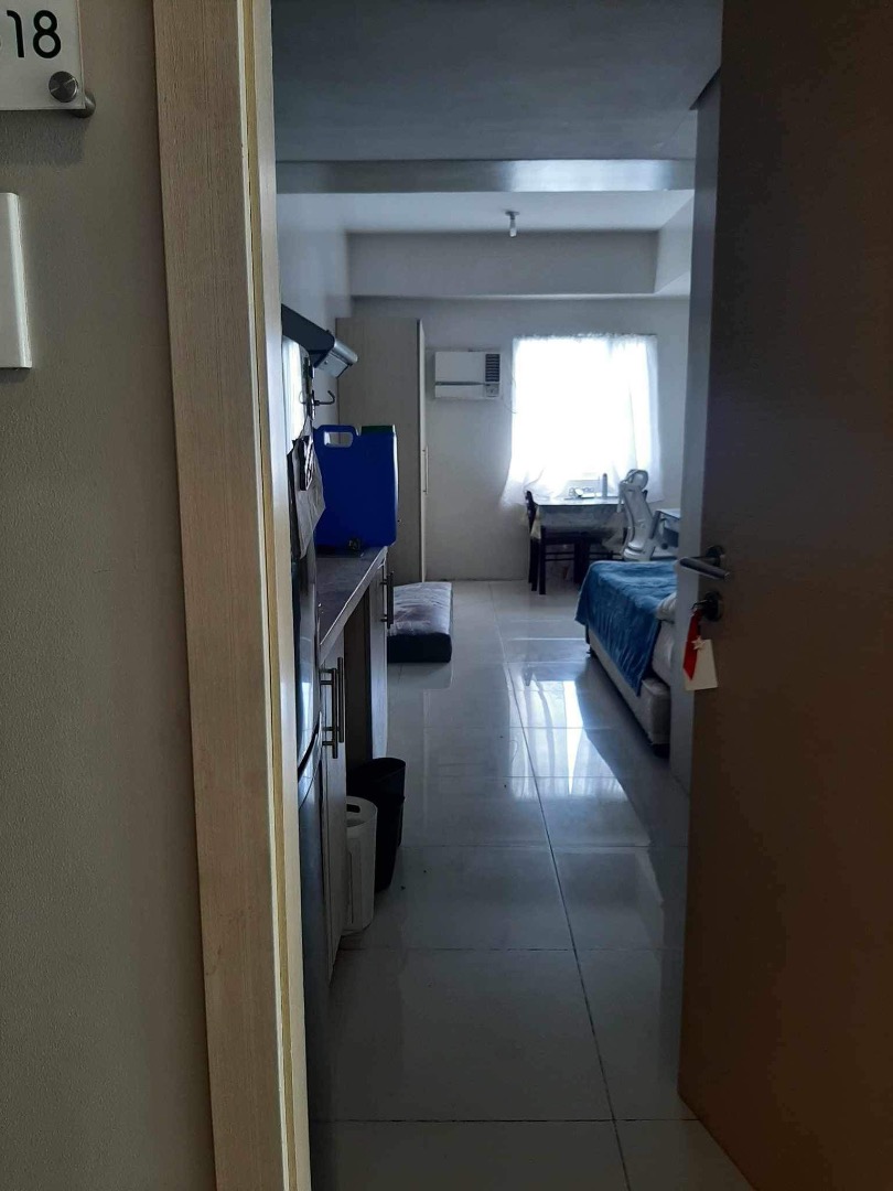 DE LA SALLE TAFT STUDIO UNIT FOR SALE, Property, For Sale, Apartments ...