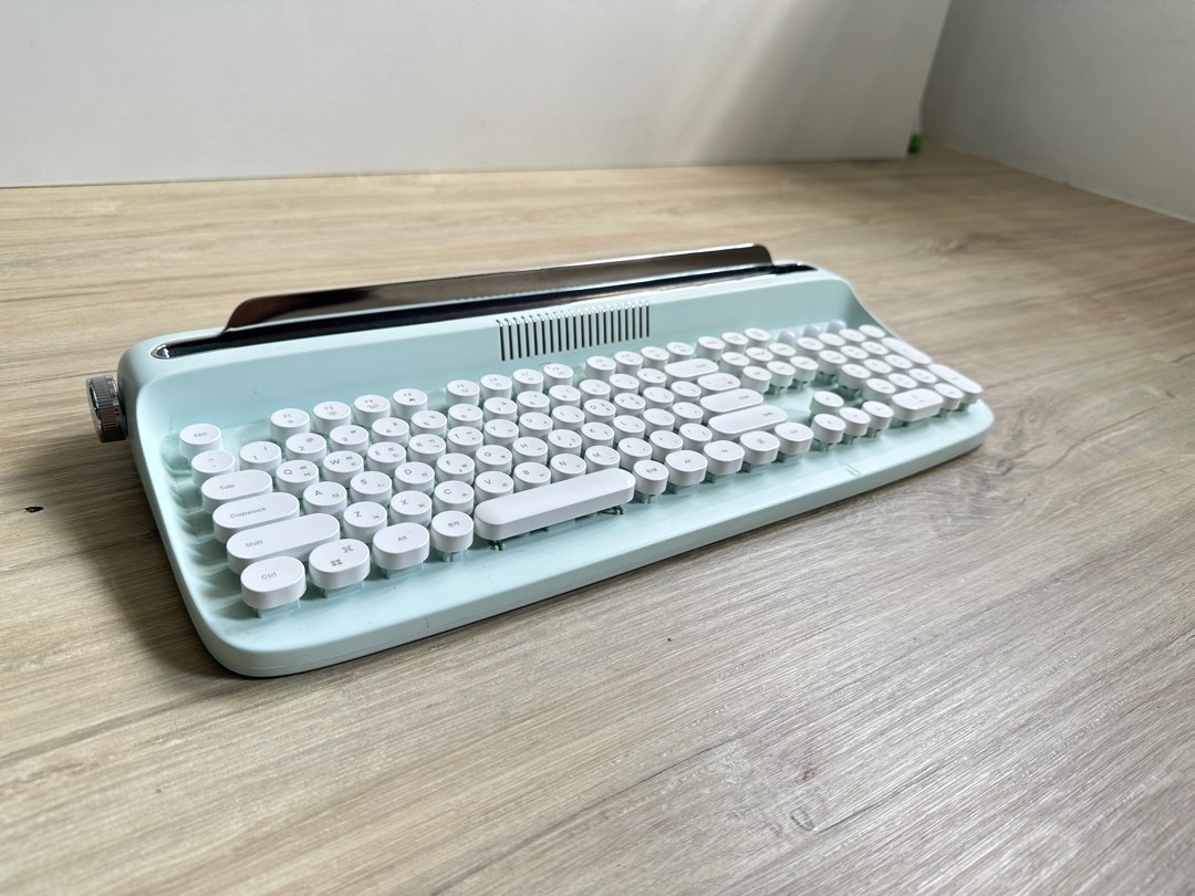actto Keyboard (light green), Computers & Tech, Parts & Accessories, Computer Keyboard on Carousell