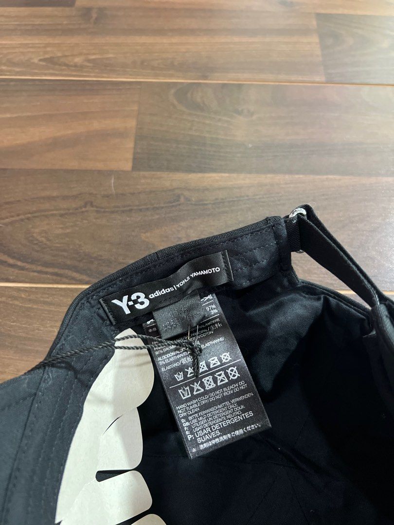 Adidas Y3 (Yohji Yamamoto) La Marque Aux Street Cap, Fesyen Pria, Aksesoris, Topi di Carousell