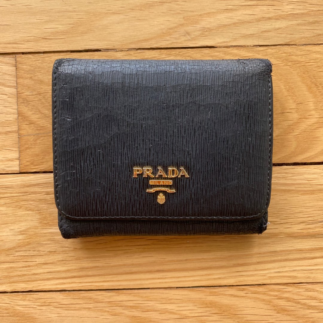 Authentic Prada Wallet, Women's Fashion, Bags & Wallets, Wallets & Card ...