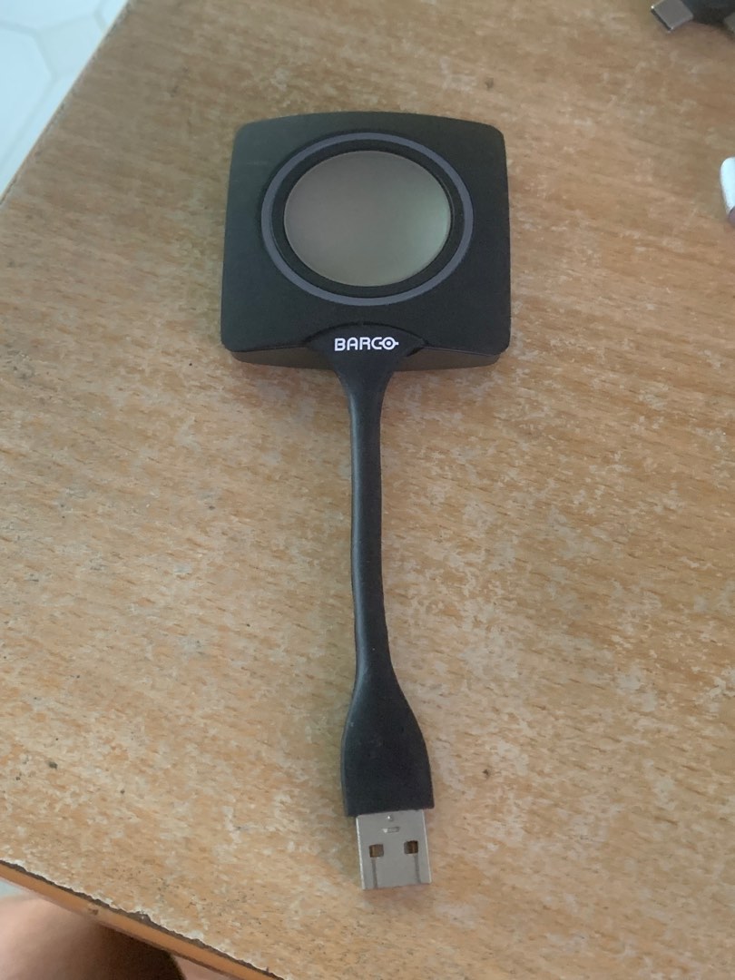 Barco Clickshare button with usb port, Computers & Tech, Parts ...